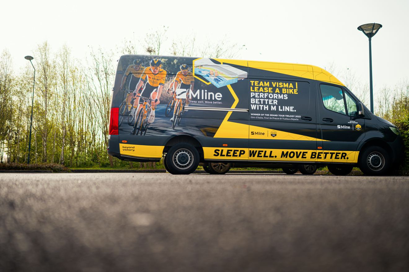 M line and Team Visma | Lease a Bike extend cooperation and celebrate ...